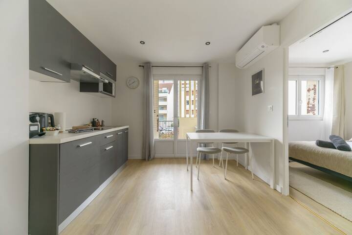 Appartement Design Et Climatisé En Centre Ville - Ibis Vichy