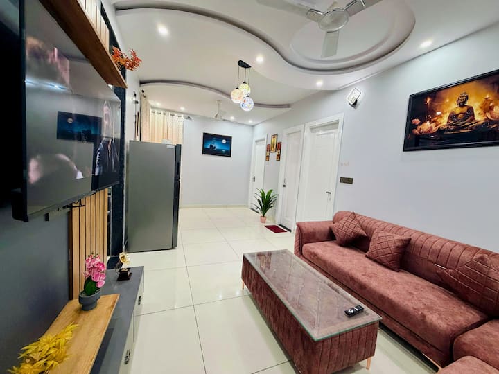 Staycation 2bhk Apartment In Dehradun. - Dehradun