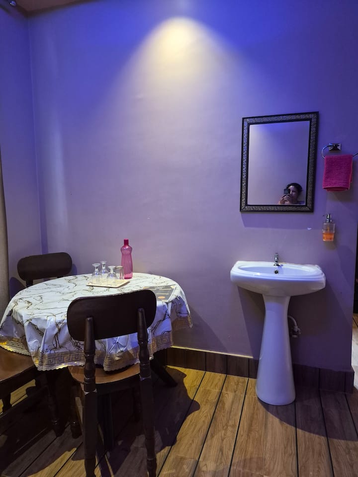 Restful Nest, Khanapara, A Cozy Quiet Place - Guwahati