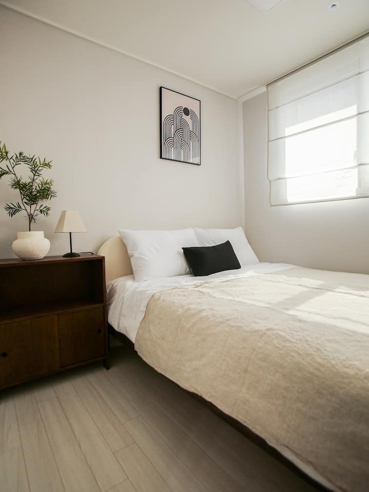 [26년신축/엘베/4인]  
사가정 정자 스테이
— 고요 속에서 나를 마주하는 집(2br) - Seoul