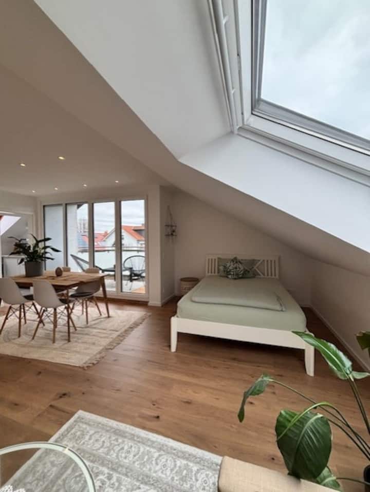 Wohlfühl Wohnung Mit Loggia In Wöllstadt - Bad Nauheim