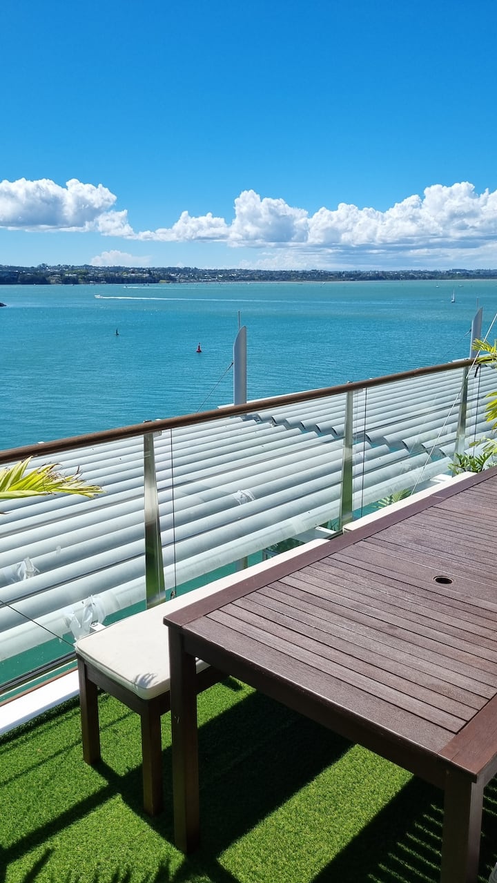 Harborfront Penthouse | Free Parking | Chill Vibes - Auckland