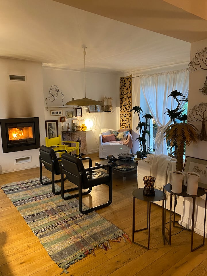 Chambre Spacieuse Dans Une Maison Centre-ville - Laval