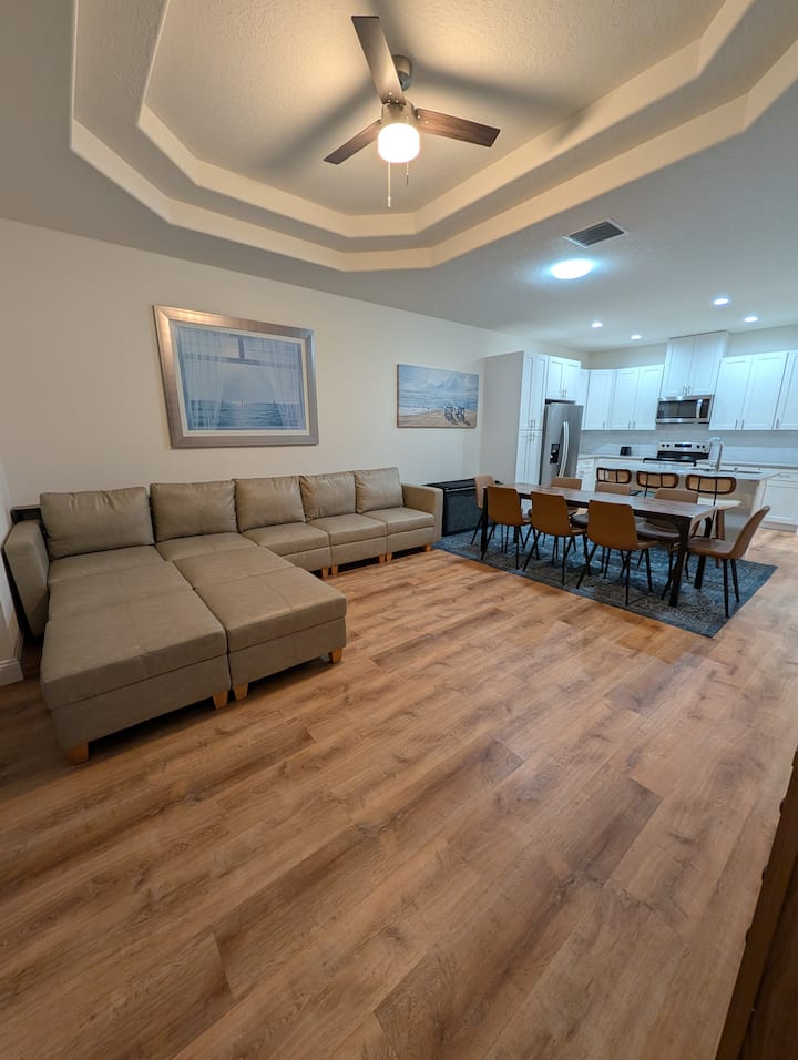 Duplex 2 Private Units 6 Br, 4 Ba 8 Miles To Beach - Flagler Beach, FL