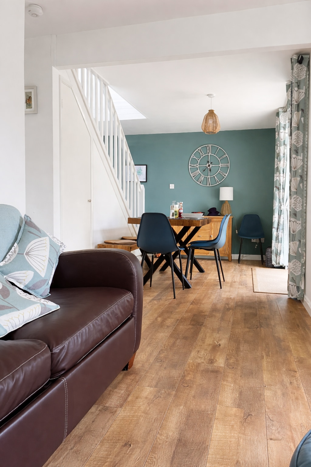 A bright and modern Cornish holiday Villa - Villas for Rent in Cornwall ...