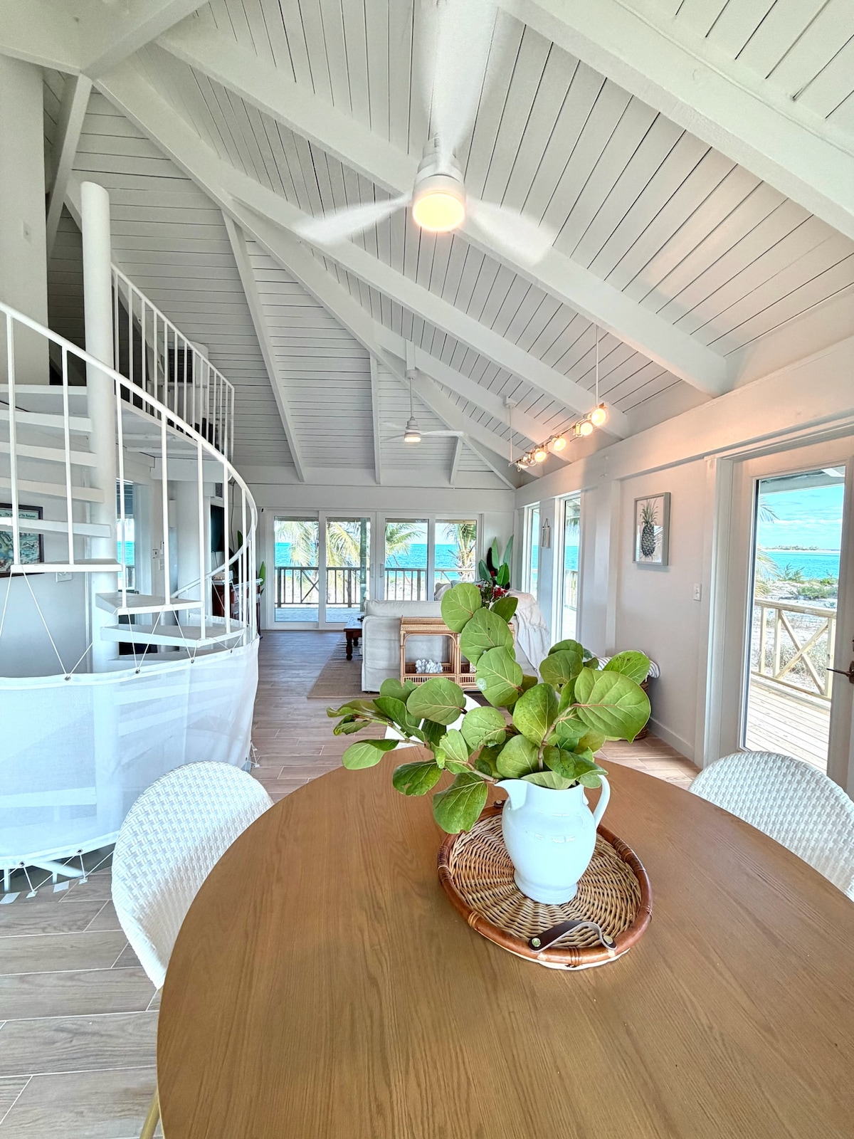 Green Flash Cottage, Great Harbour Cay - Houses for Rent in Great ...