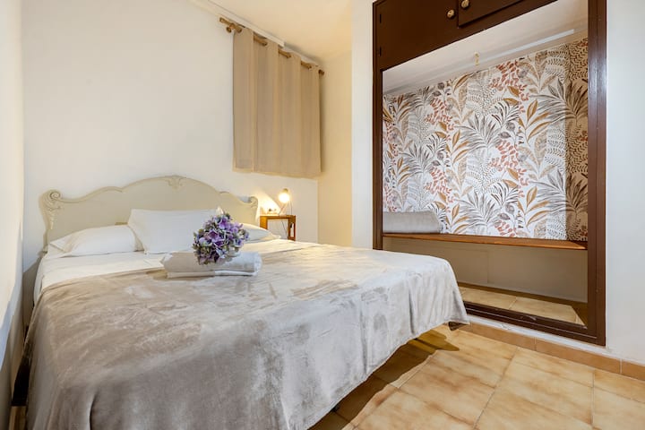 Old Town Gothic Arch Apartament - Tarragona