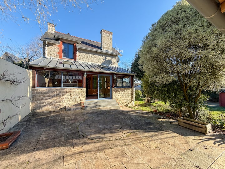 Charmante Maison Familiale Avec Jardin à Dinan - Dinan