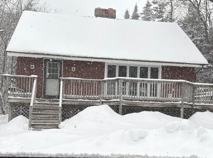 Cozy Getaway In Woodford - Bennington