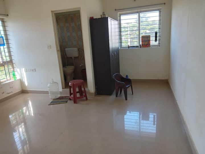 It Can Be Used For Medical Tourism For 4-5. - Hosur