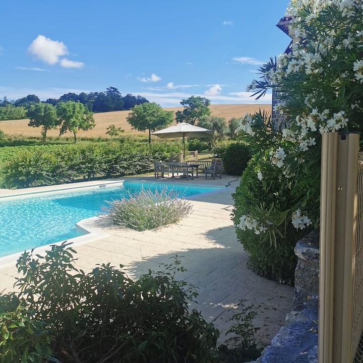 Maison 22p-piscine, Tennis, Ping-pong, Pétanque - Lot-et-Garonne