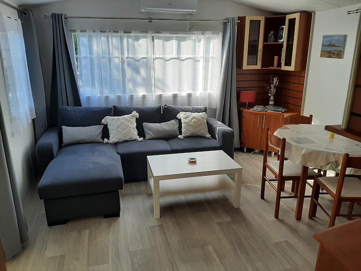 Mobil Home Confortable, Accès Direct A La Mer - Hyères