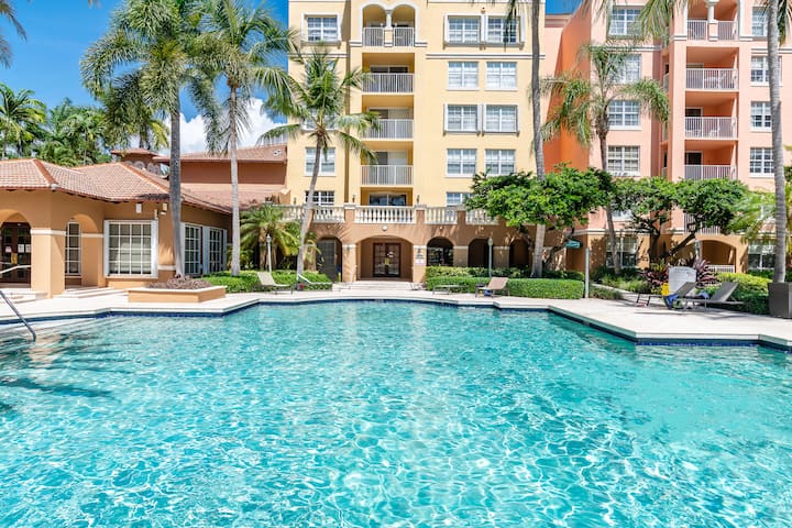 Modern Apt In Aventura - Free Parking, No Fees - Aventura, FL