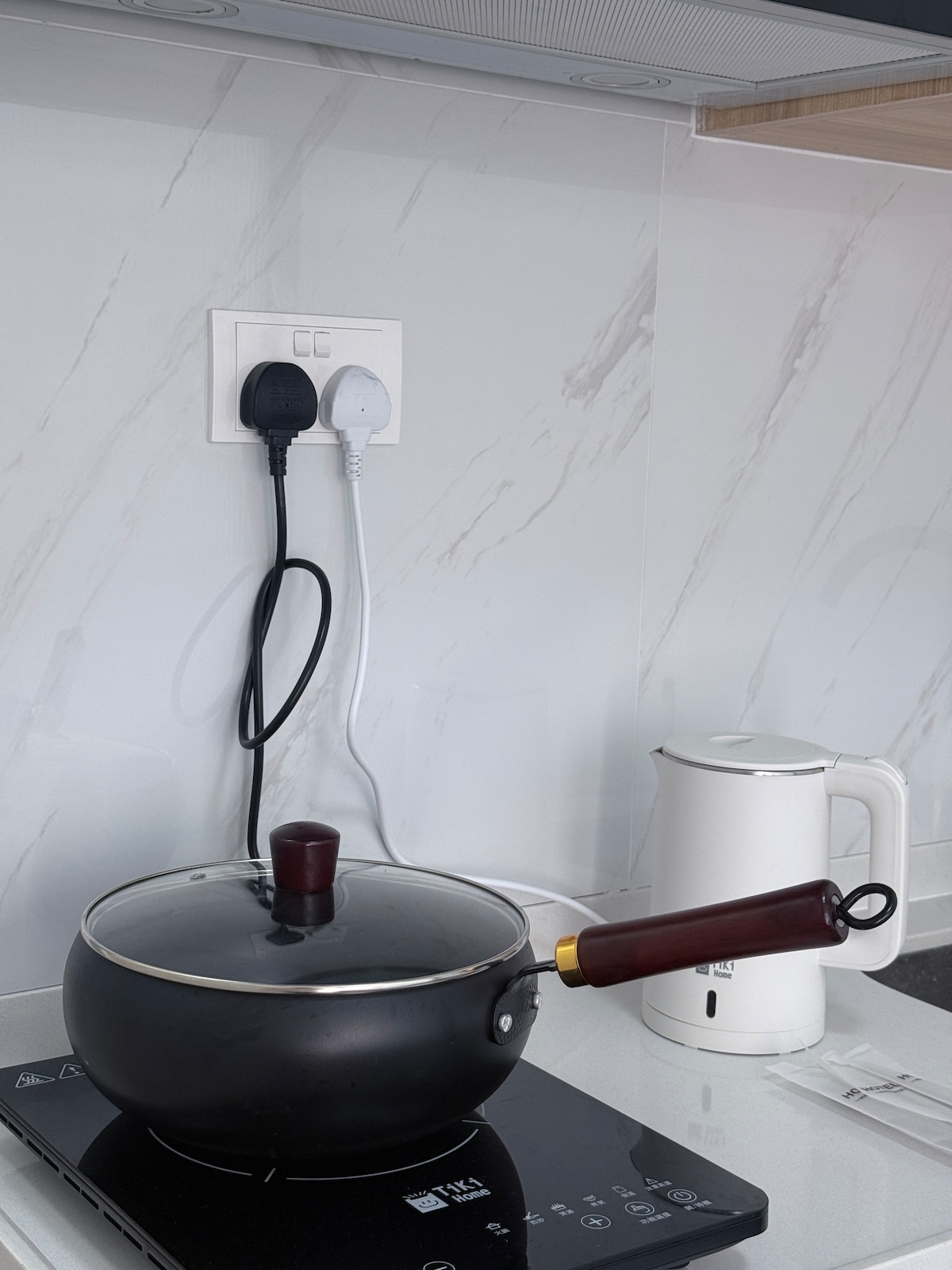 Cozy apartment in Tsim Sha Tsui, Mong Kok, half an hour drive to ...