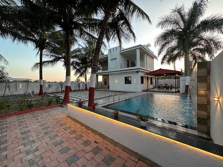 Nirtul Courtyard - Bardoli