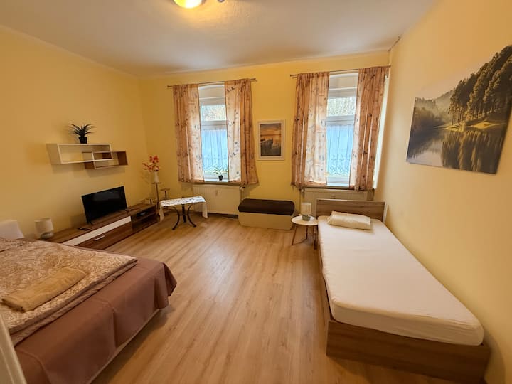 Ferienwohnung Goldener Drache - Adorf