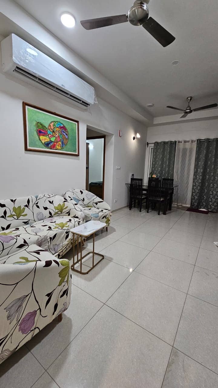 Skylîne Suite 4-2bhk Royal Apartment's - Ahmadabad