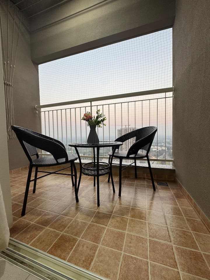 The Skylîne Suite 4-2bhk Royal Apartment's - Gandhinagar