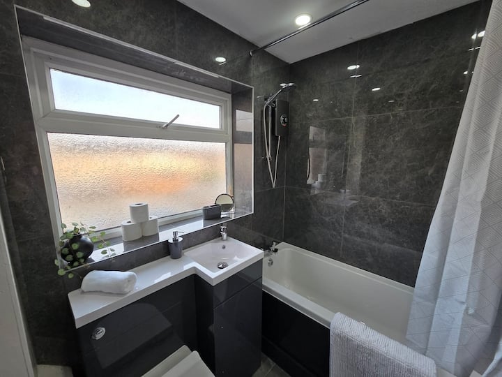 Peachtree House - Northampton