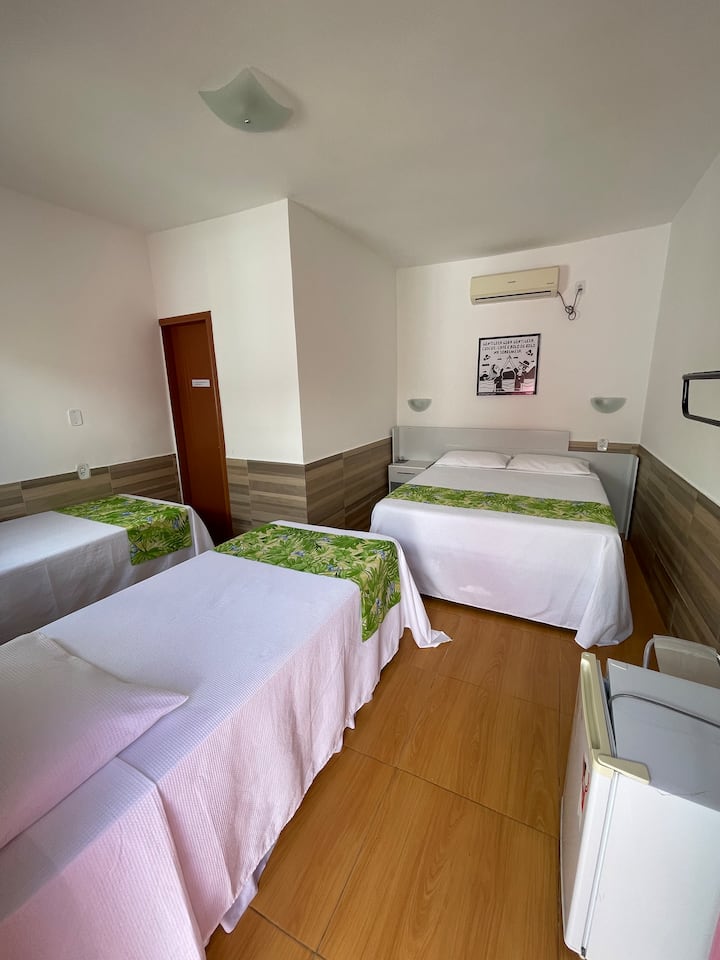 Quarto Quádruplo Com Café Para Famílias - Piranhas