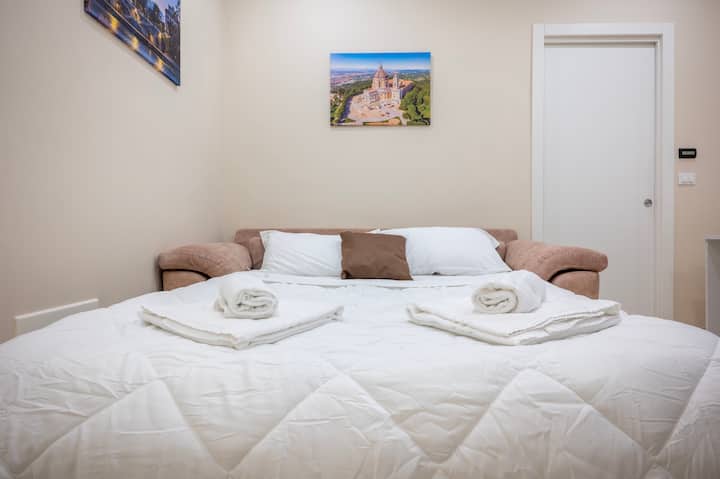 [Zona Ospedali] Comfort & Spazio 2 Piani + Cortile - Turin