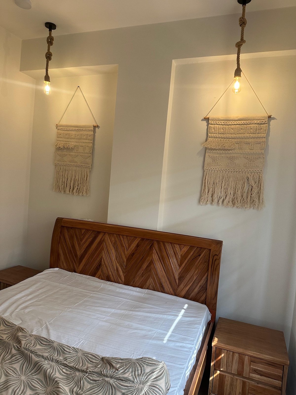 Boho Themed 2BHK Storyteller - Apartments for Rent in Indore, Madhya ...