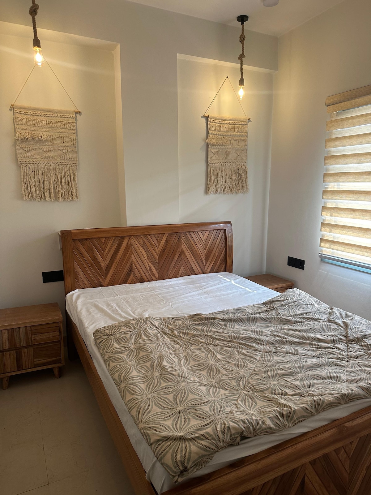 Boho Themed 2BHK Storyteller - Flats for Rent in Indore, Madhya Pradesh ...