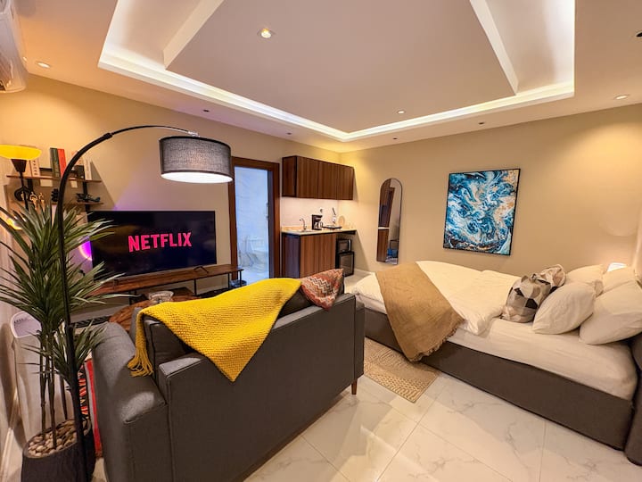 Weekly & Monthly Discounts – Ideal For Long Stays - Riyadh