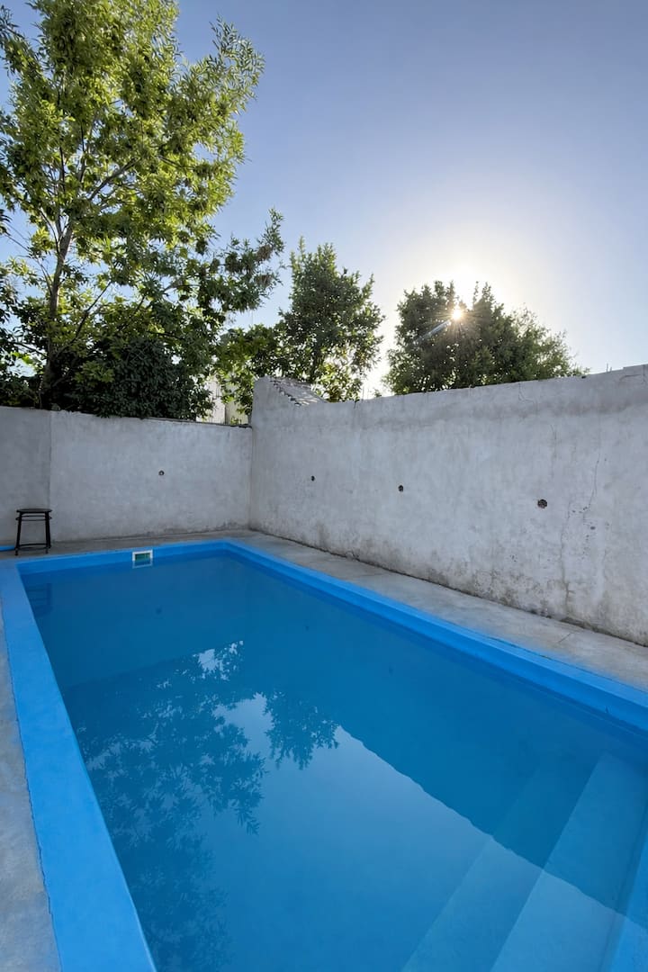 Casa Familiar Con Piscina, A 10 Minutos Del Centro - Gualeguaychú