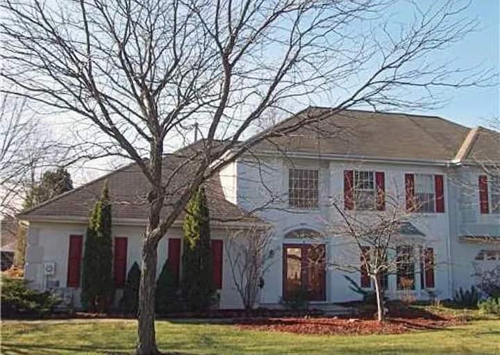 Luxury Furnished Home In Princeton Junction, Nj - Princeton, NJ