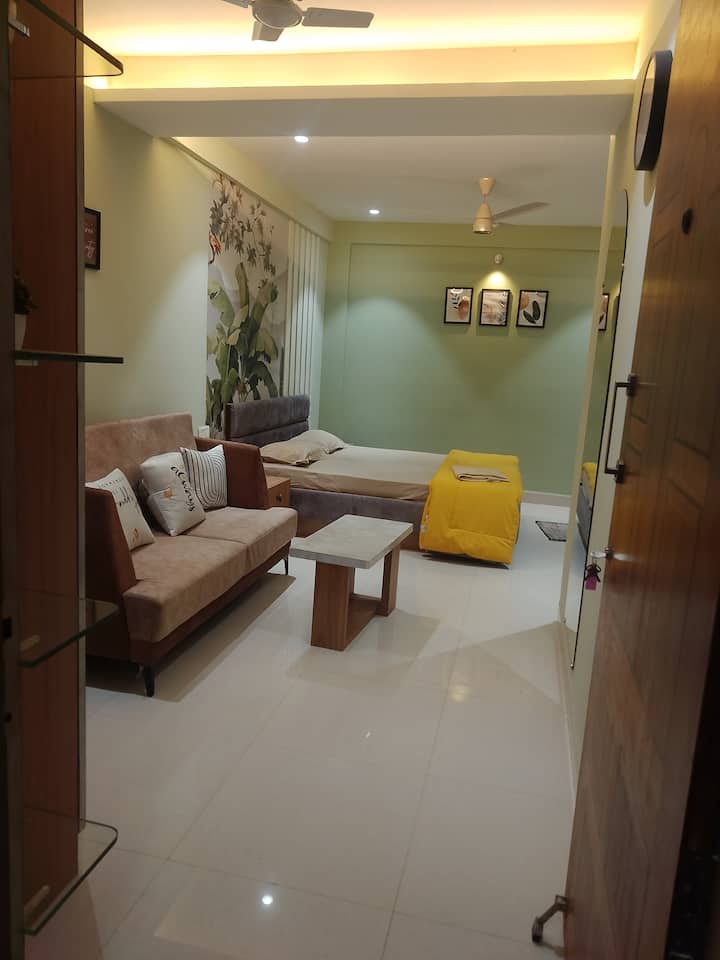 Best Room' To Stay 1 Day Or Week - Belagavi