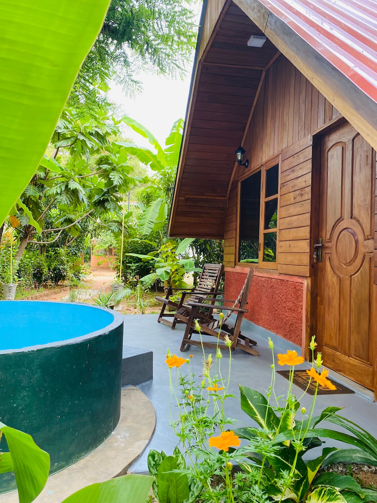 Chalet with Private Plunge Pool - Cabins for Rent in Sigiriya, Central ...