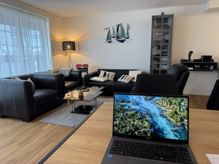 Zoug Centre - 63 M² - Parking, Bus - Offre 2026 - Zug