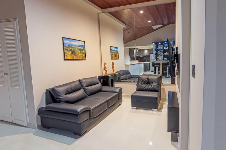 ¡Apartamento Privado! Mejor Zona Rosa Y Comercial - Dosquebradas