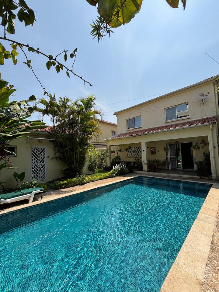 Villa Avec Piscine – Moderne, Lumineuse Et Cozy - République du Congo