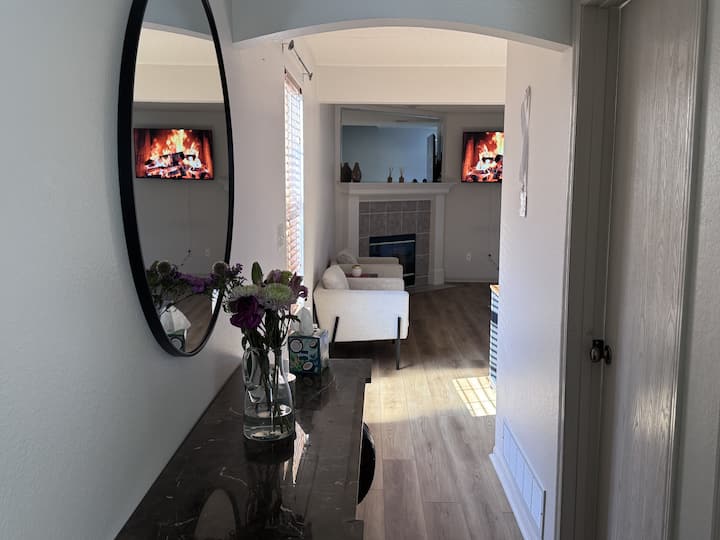 3 Bedroom House In Kansas City - Lee's Summit, MO