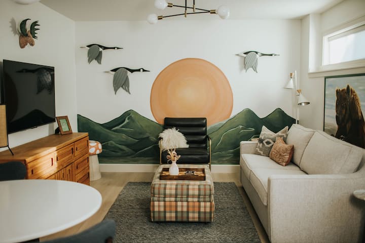 Victoriana Guest Suite - Saanich