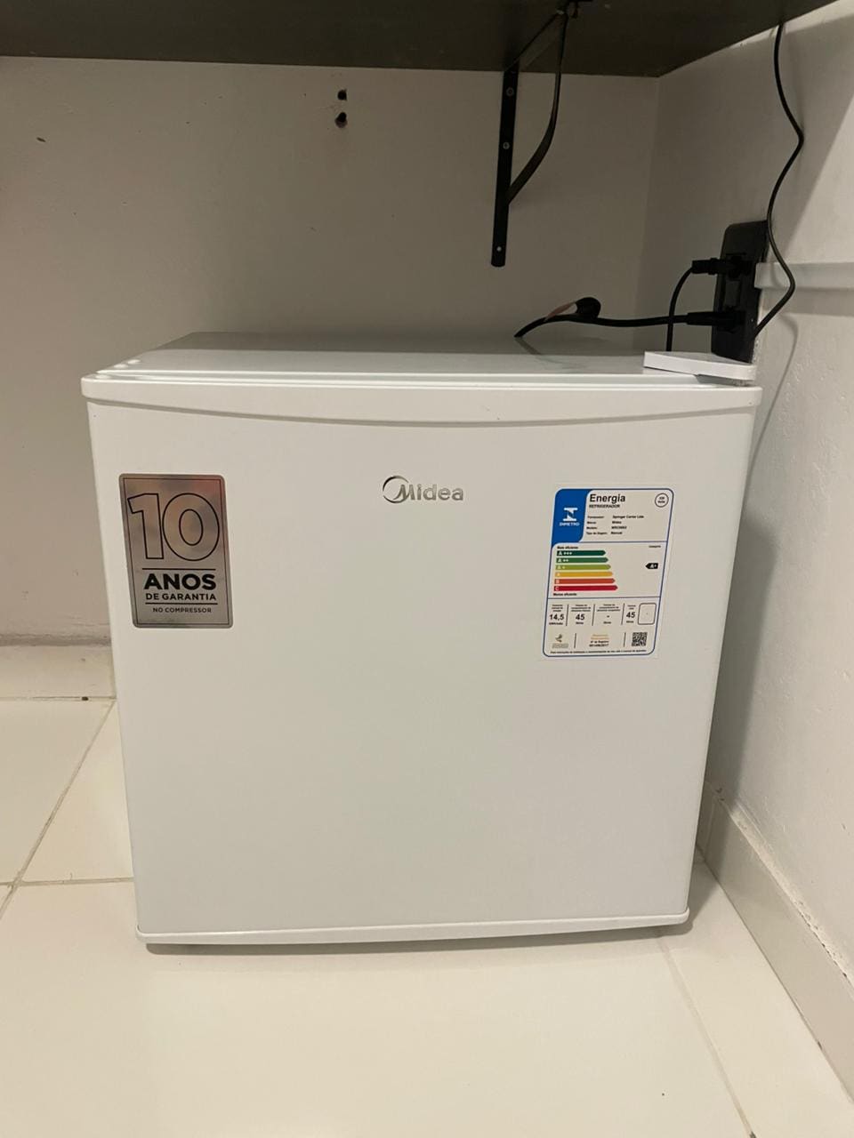 Suíte privativa com duas camas de solteiro - Pousadas para Alugar em ...