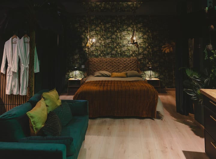 «&nbsp;L’amazone Secrète&nbsp;»Love Room Arcachon - Cap Ferret