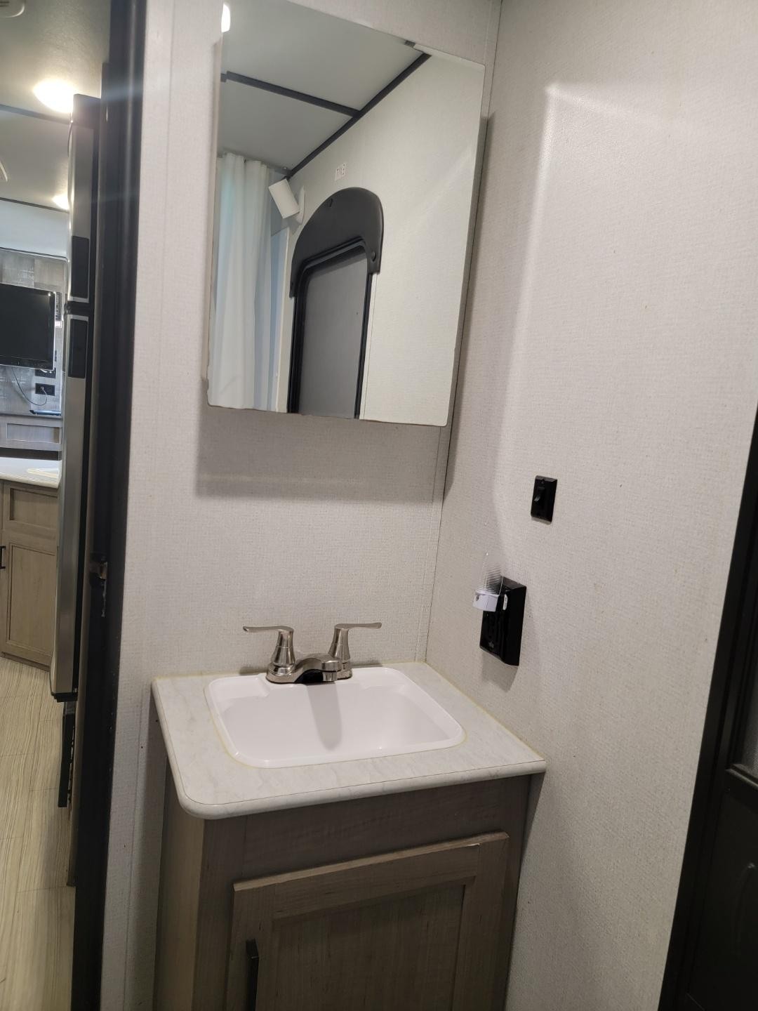 Hideout Camper - Campers/RVs for Rent in Cameron, Louisiana, United ...