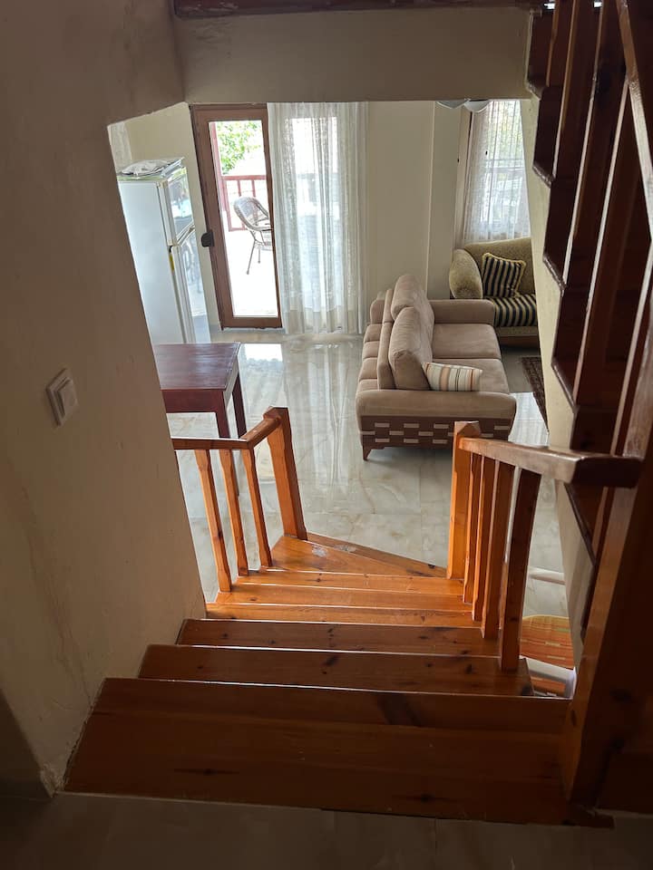 Site Içinde öNde Deniz Manzaralı Ergonomik Villa - Burhaniye