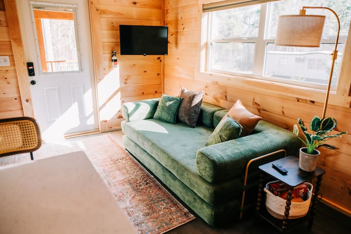 Hearth & Pine Cottage | Cozy Nature Escape - Westminster, SC