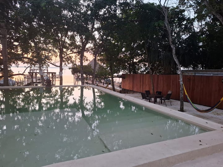 Departamento (1 Cama Kingsize Y 2 Matrimoniales) - Bacalar