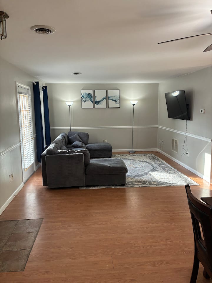 Cozy Camp Hill Condo 30 Minutes To Hershey - Harrisburg, PA