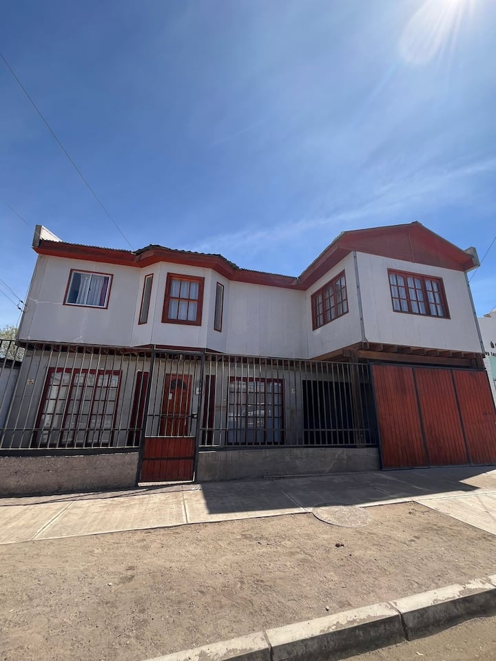 Casa Amoblada Completa En Diego De Almagro. - Diego de Almagro