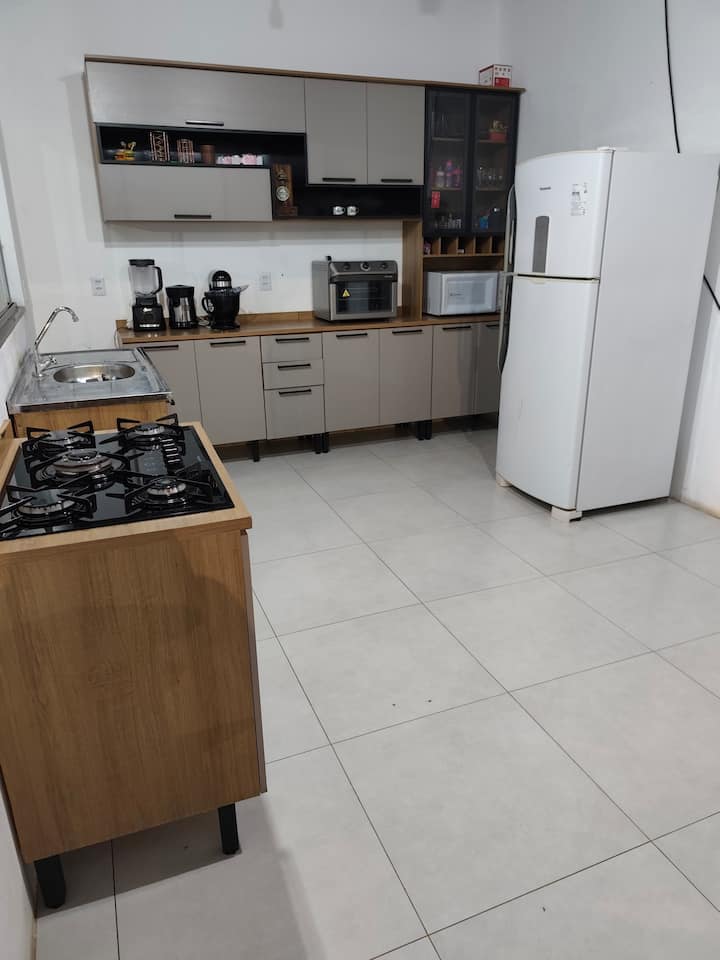 Micro Casa Para Temporada Acomoda Até 4 Pessoas - Bonito