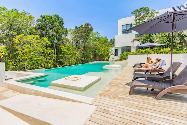 Akumal Vida | Near Beach • Golf Course • 3 Pools - Akumal