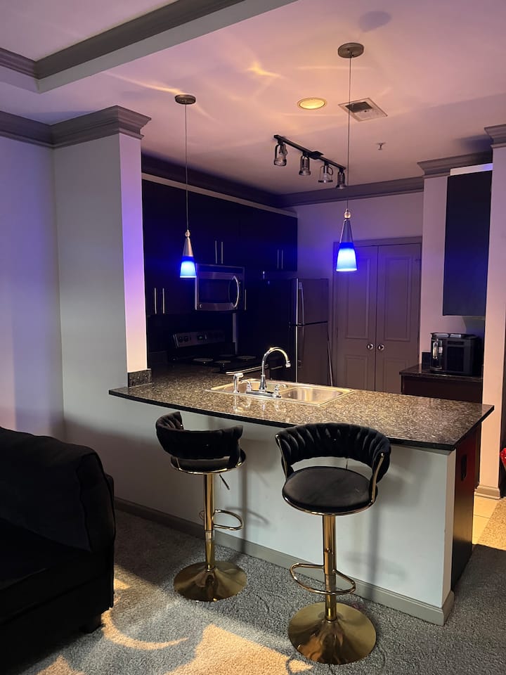 Clean, Safe, & Gated Community In Downtown Atlanta - Buckhead