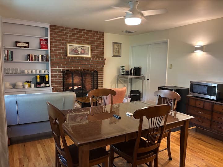 Dog-friendly Getaway Near Large Park And Dog Park - Chestertown, MD