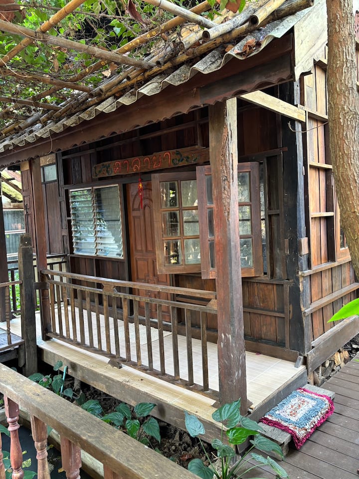 บ้านในสวนออร์แกนิค เชียงใหม่ ; บ้านสวนข้าวยำ4 - Saraphi